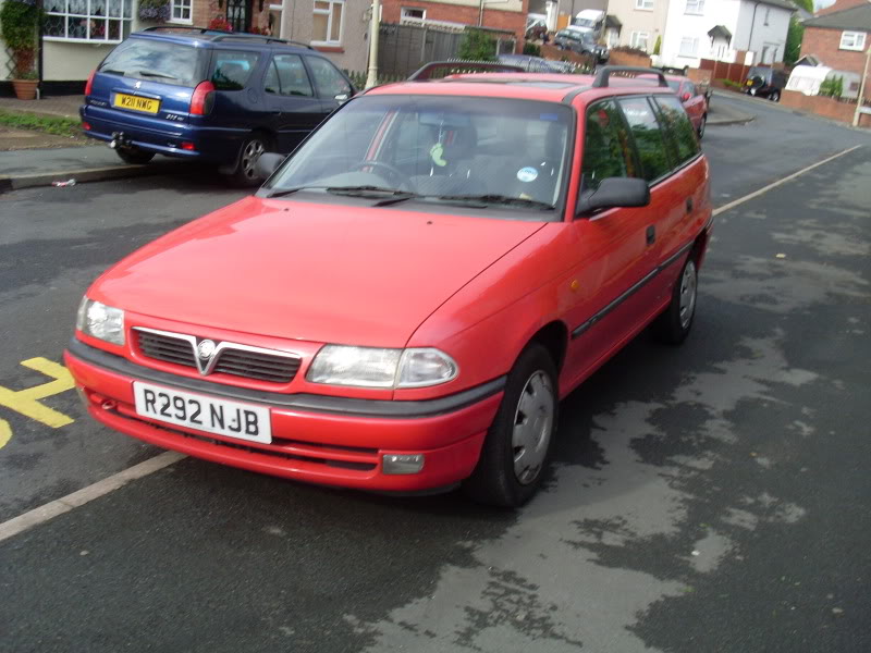 Vauxhall Astra Mk III Estate 1.7 TD (82 Hp)